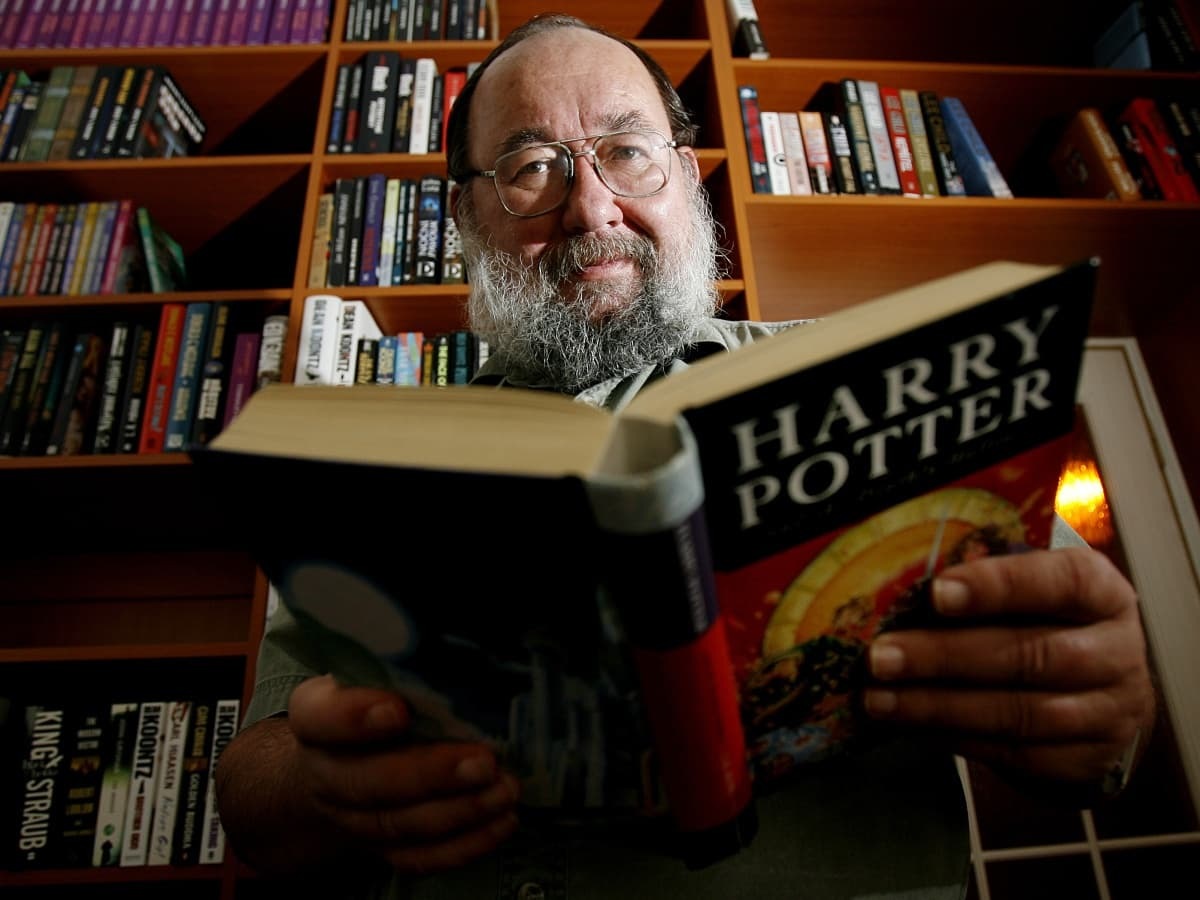 VROOMAGAZINE.com | Harry Potter slaví 25 let v Česku. Magie, která ...